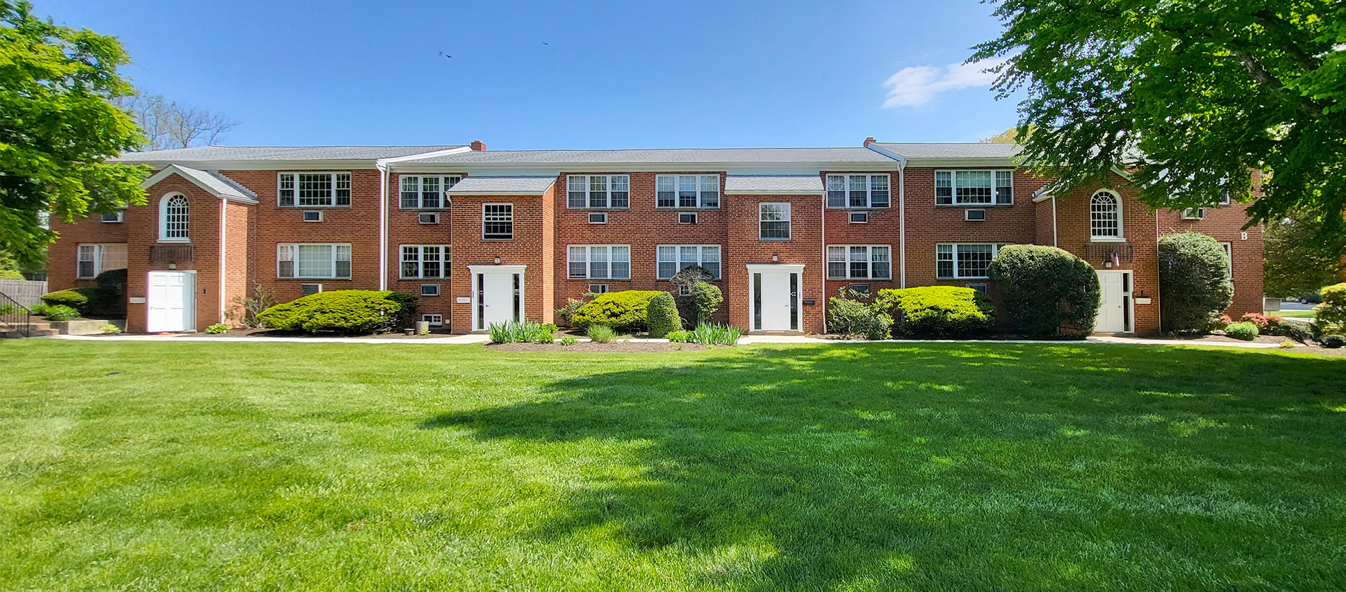 Bradford Hall Apartments - Halfpenny Management